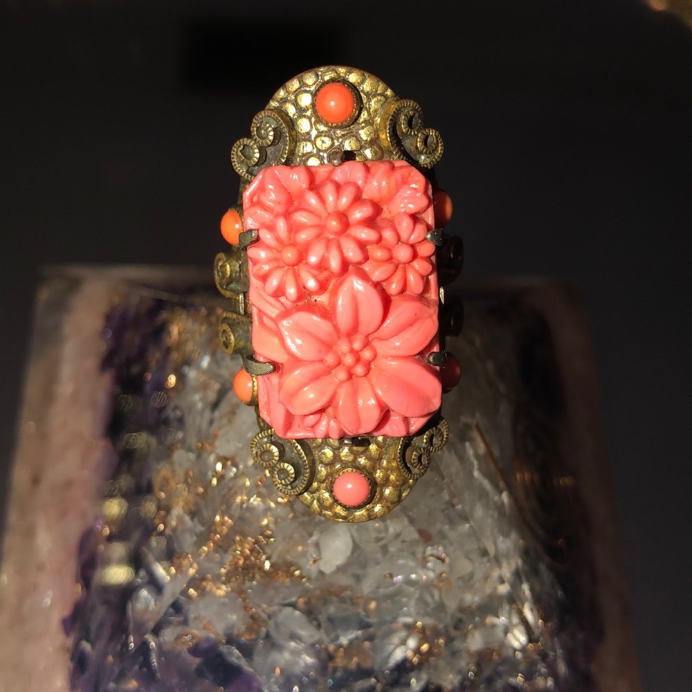 Antique Nemco 1930s Molded Glass Ring - Gem